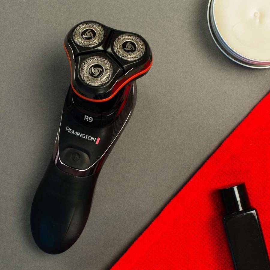 Aparat de ras Remington Ultimate Series R9 cu Ecran Afisaj LED , Acumulator Litiu, Capete ...